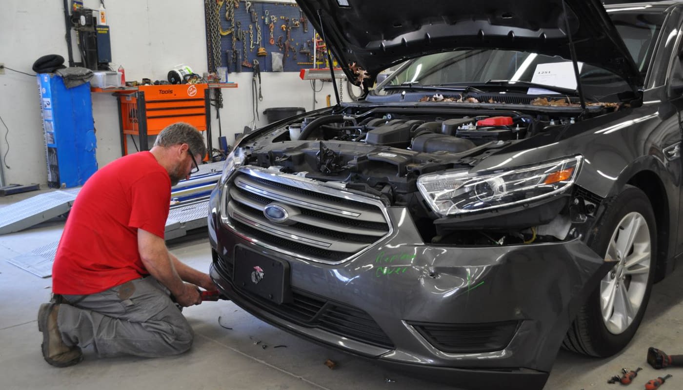 Calgary Auto Body Repairs | Best Auto Body Shop Calgary